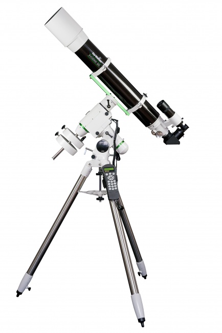 Sky-Watcher EVOSTAR-120 (HEQ5 PRO SynScanTM) Telescope - Widescreen Centre