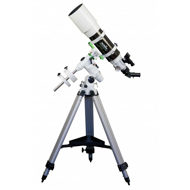 Sky-Watcher Startravel-120 (EQ3-2) Refractor Telescope - Widescreen Centre