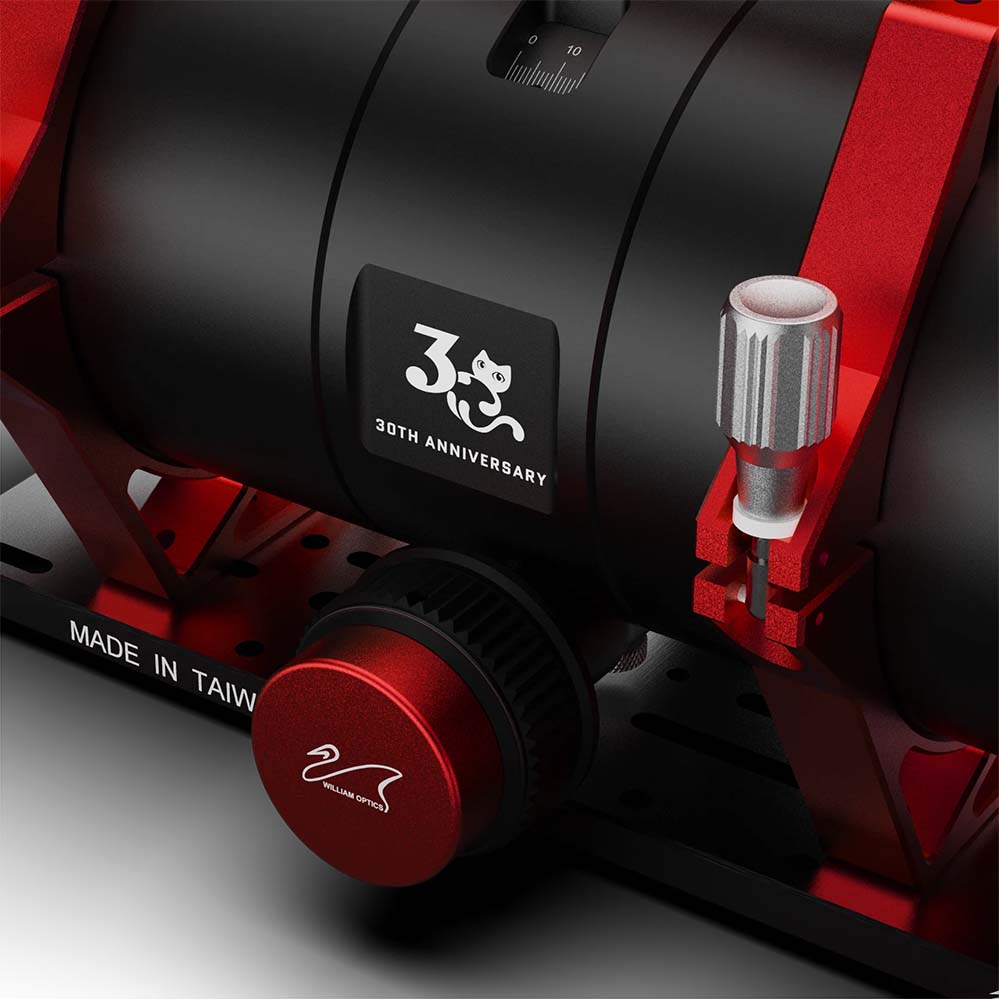 William Optics Ultra-Cat 131 f/4.9 Petzval Refractor Telescope ...